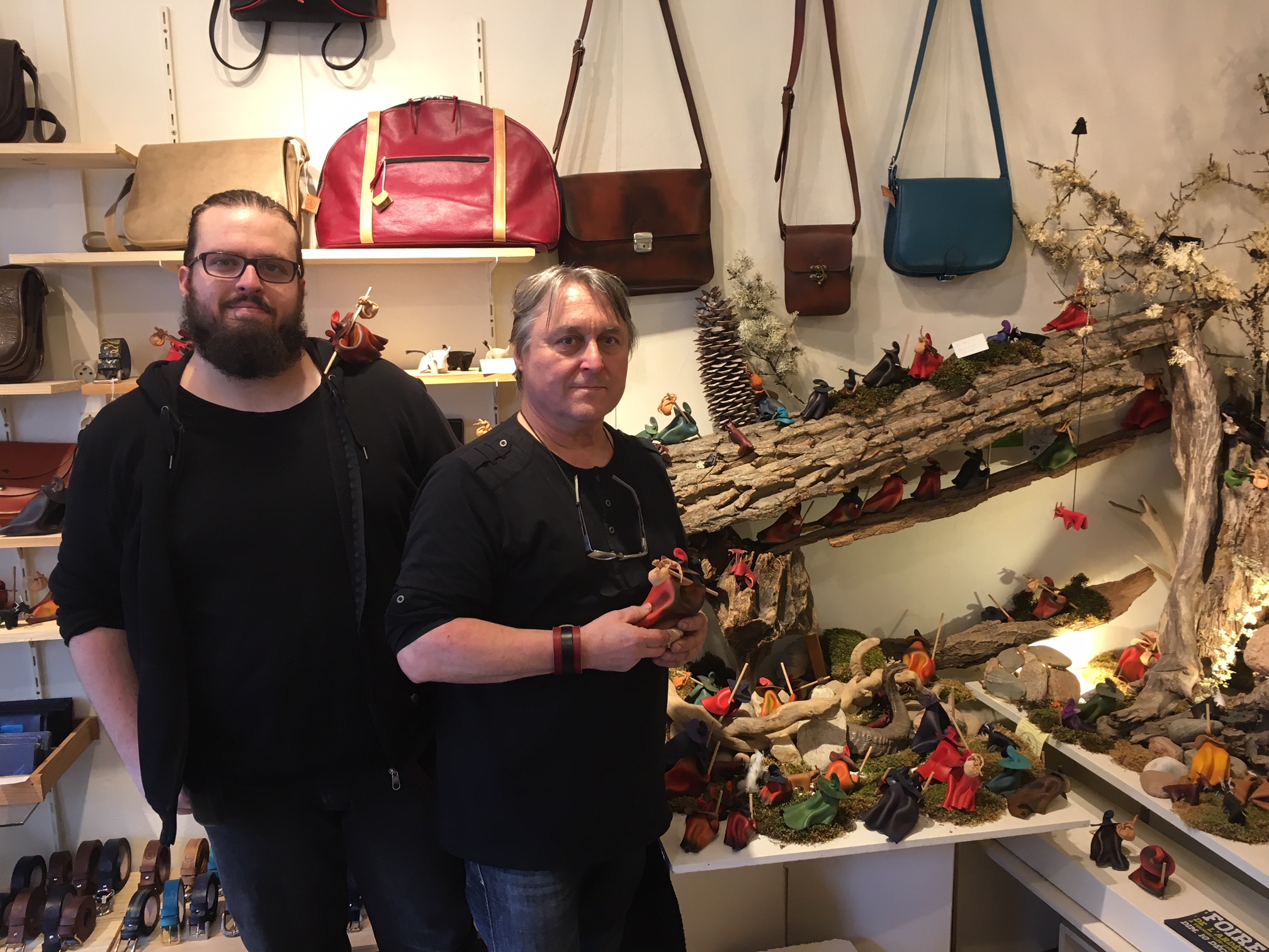 Tournon-sur-Rhône : Le Gromoll, un curieux personnage qui vous veut du ...